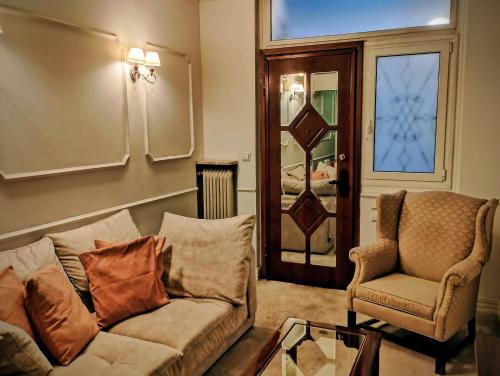 Elegant Private Suite in Athens Most Prestigious Area, Atenas (precios ...