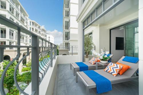 The Title Legendary Condo with a large terrace 308, Strand Bang Tao ...