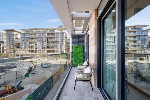 Daniels 1BR at Viridian by Central Park, City Walk, Dubai (harga ...