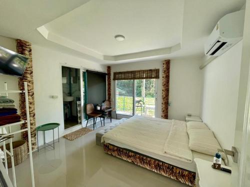 Lee Red House Homestay, Ban Ao Salat (preços atualizados de 2026)