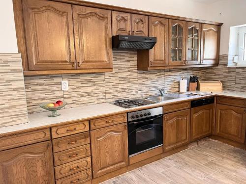 Ferienhaus Samardzic, Otok (aktualisierte Preise für 2026)