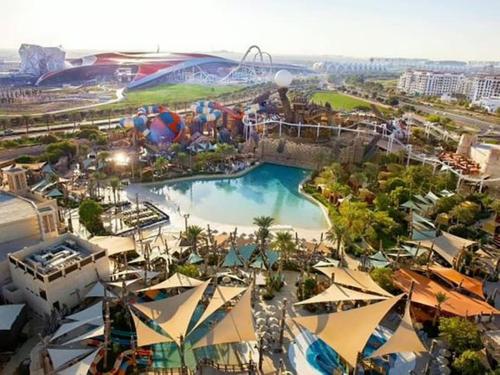 Yas Island - F1 Yas Marina Circuit & Ferrari World, Abu Dhabi (mga ...