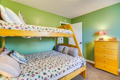 Lebanon Fishing Retreat with Fire Pit Pets Welcome!, Lebanon (prezzi ...