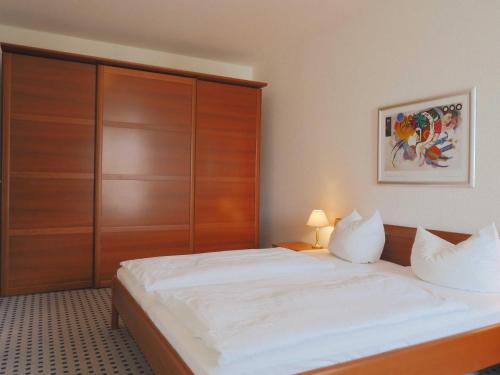 屈赫隆斯博爾恩的Residenz Unter den Linden 15 idyllisch gelegen（2026 年最新房價）