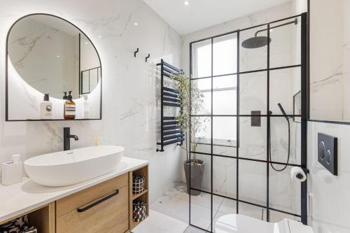 Luxury duplex modern Maida Vale flat, London (aktualisierte Preise für ...