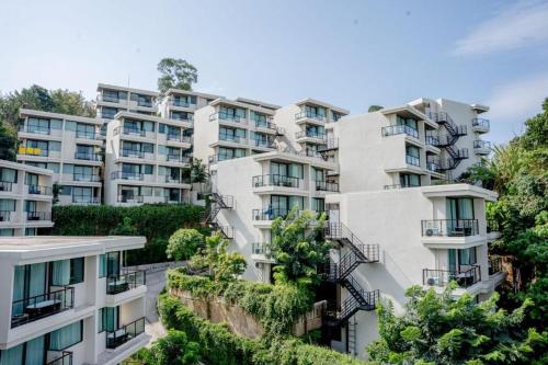 A Taste of Utopia -Modern Phuket Retreat with Jacuzzi, Ban Karon (2026 ...