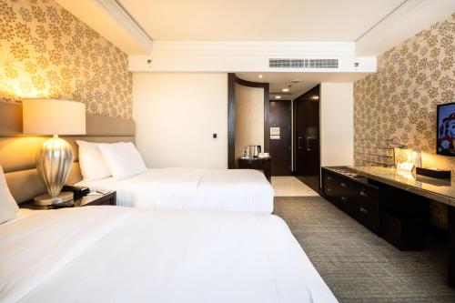 Quest Plus Filinvest City Manila, Manila (updated prices 2026)
