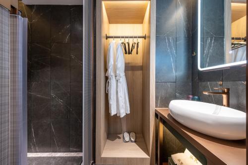 石家庄乐芃酒店Lepeng Hotel - Hebei Museum Letai Center Beiguo Mall Subway ...