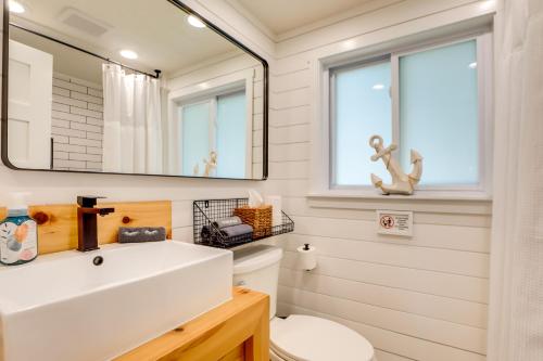 Bayfront Retreat Across From Treasure Island Beach, St Pete Beach ...