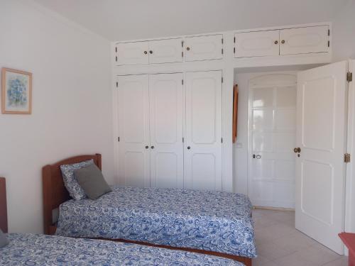 奎特里拉的Vilamoura Pinhal Golf Course（2026 年最新房價）