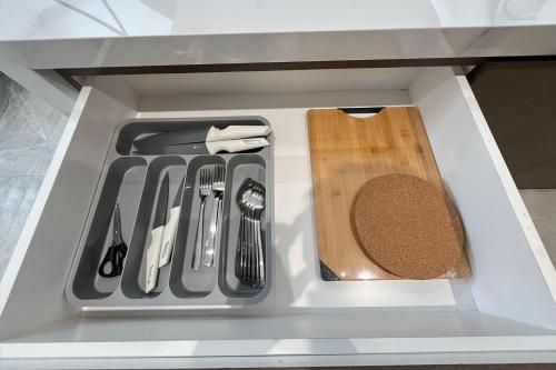 3 BR - Marbella House - Modern Cozy, Gantungan (precios actualizados 2026)