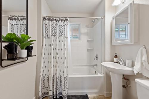 Bancroft Bungalow in Coeur D' Alene, ID, Coeur d'Alene (tarifs ...