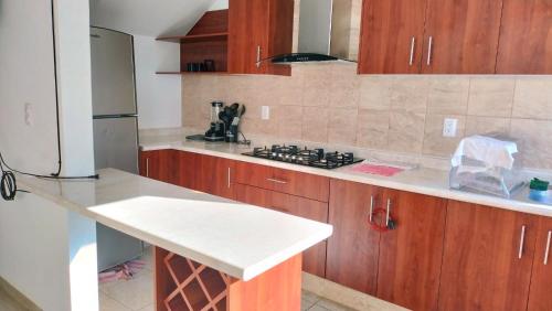 Casa completa con alberca compartida y jardín en Xochitepec, Xochitepec ...