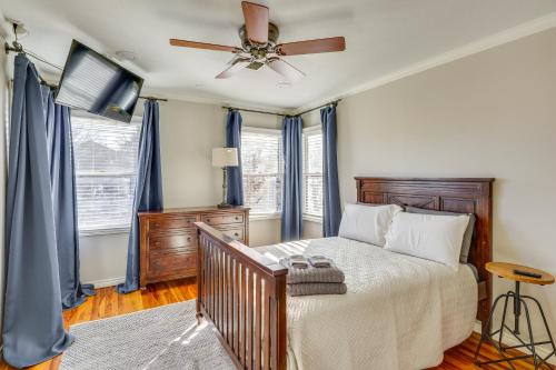 1 Mi to Texas Tech Group Getaway with Pool and Sauna!, Lubbock ...