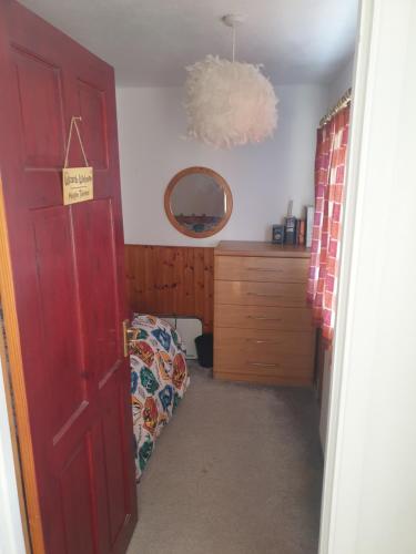 Harry Potter themed Double room in shared house, Garston (updated ...