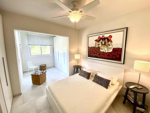 Luxury Oceanfront Penthouse with Private Rooftop & Infinitive pool ...