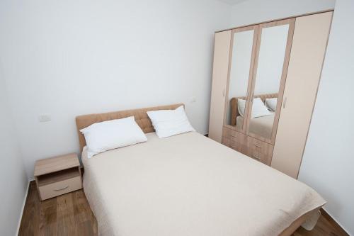 Apartmani Ivo I, Razvala (precios actualizados 2026)