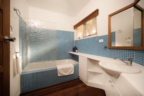 Indooroopilly Resort Style Family Stay W Pool A BBQ, Brisbane (prezzi ...