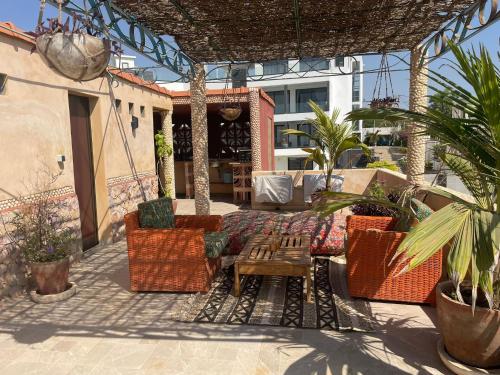 Chambre et Roof-top, Paradis entre ciel et océan, Poponguine (nove ...