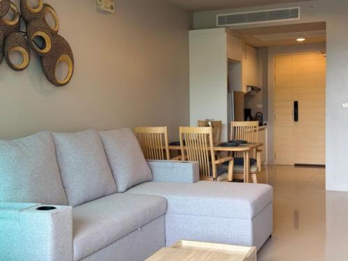 Veloche Karon by Investing In Phuket, Ban Karon (актуальные цены 2026 года)