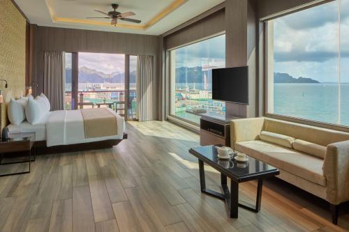Two Seasons Coron Bayside Hotel, Coron (updated prices 2026)