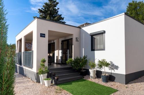 Mobilna kućica Emma, kamp Vala, Grebaštica (prețuri actualizate 2026)