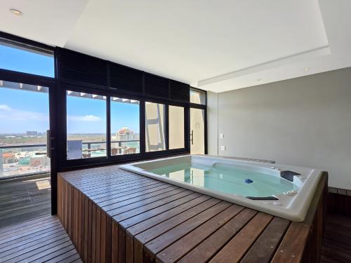 Sea, Canal & Mountain View, Rooftop Jacuzzi & BBQ, Cidade do Cabo ...