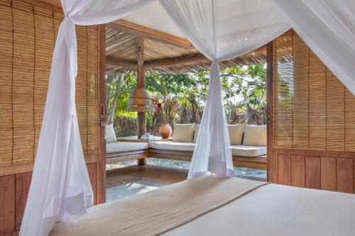 Suíte em Villa Pé na Areia com Design Exclusivo, Marau (nove cijene za ...