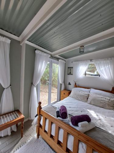喬治的Petlyn Eco Cottage Tiny home peaceful pet friendly off grid in ...