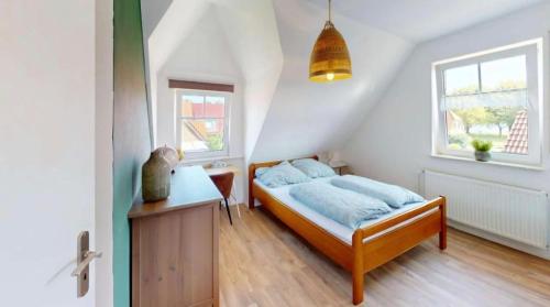 TOP Ferienhaus FEIENE DÜNE Am Badesee Tannenhausen, Aurich ...