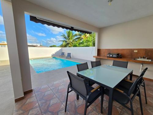 Casa Marbella, Las Arenas (prețuri actualizate 2026)