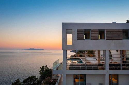 Ultra-Luxury Seafront Villa Heracles in Sveta Nedjelja, Hvar, Света ...