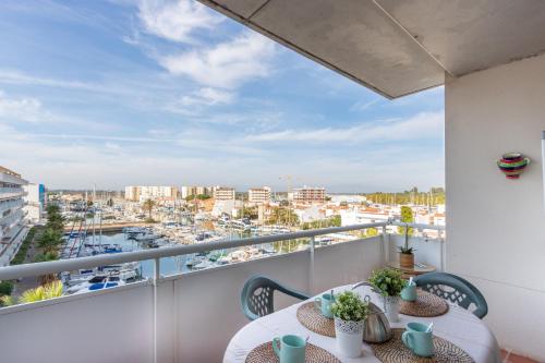 Apart-rent Apartment Port Canigo 2005, Roses (tarifs actualisés, 2026)