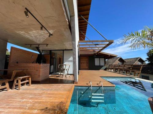 Aconchegante casa na Praia do Rosa, Imbituba (tarifs actualisés, 2026)