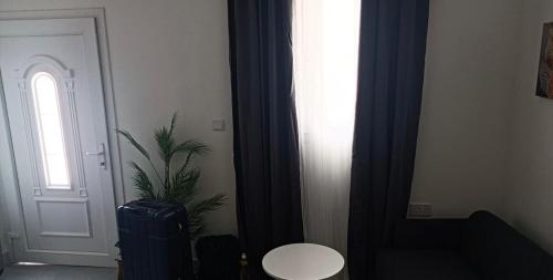 Cozy & Warm Studio, Abu Dabi (precios actualizados en 2026)