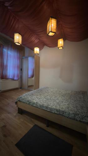 Центр Львова на 2, Liov (prețuri actualizate 2026)