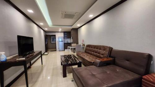 Hangover State Tower Stunning River View, Bangkok (mga updated na ...