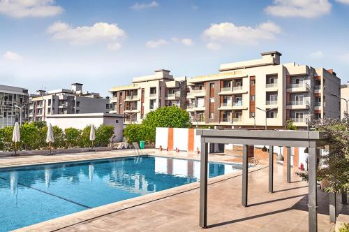 Retro style colorful apartment, Sheikh Zayed (tarifs actualisés, 2026)