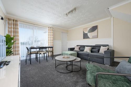 2BR Sleeps 6 with Parking Near Linlithgow Palace, Linlithgow (prezzi ...