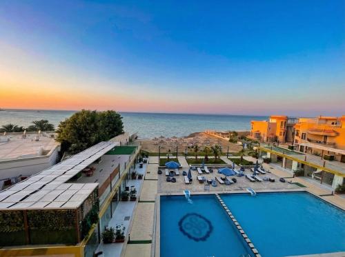Seaside studio with private Beach and pool, Χουργκάντα (ενημερωμένες ...