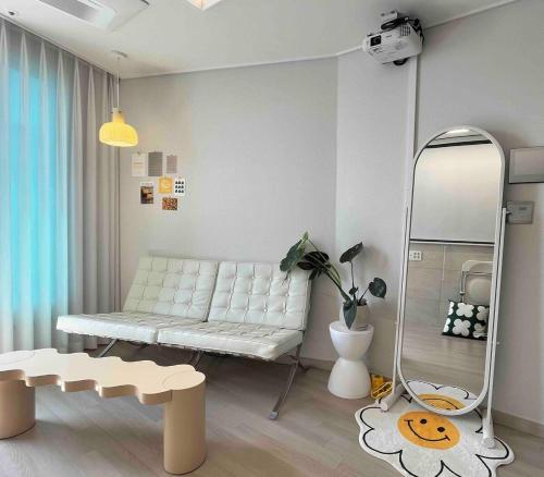 # Gwangalli Beach # Cozy Accommodation # High Floor View, Kwangan-dong ...