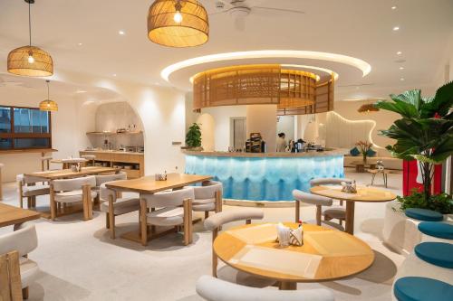 Noska Hotel Sunset Town Sea View & Fireworks, Phú Quốc (updated prices ...