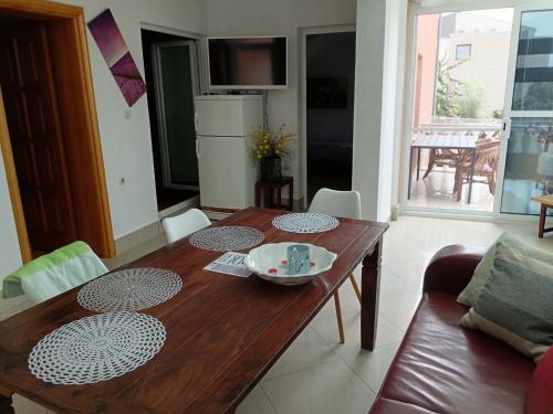 Apartment Moreta - Luce mit Terrasse by Interhome, Biograd na Moru ...