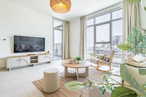 Bright and Minimalist 1BR - Near Reem Beach - Reem Park - Reem Island ...