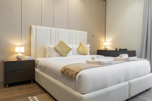 Luxury 1BR in Nobles Tower - Business Bay Skyline, Dubai (prezzi ...