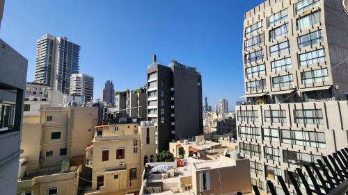 Beirut Le Studio - Gemmayze & Mar Mikhael District, Beirut (harga ...