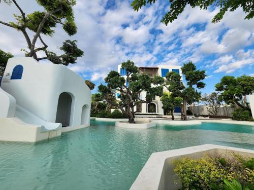Chelona Mediterranean style close to the beach, Khao Tao (updated ...