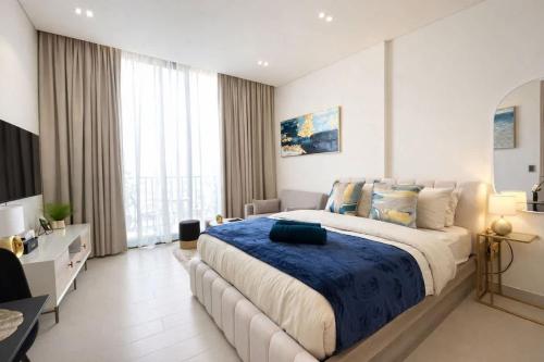 Premium Studio W Pool & Gym Binghatti Aurora, Dubái (precios ...