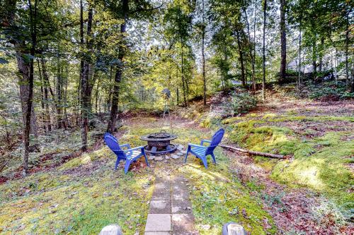Homey Cabin W Hot Tub 2 Porches Pool Table Games, Pigeon Forge ...