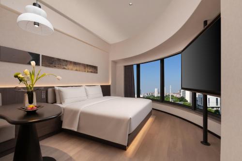 Atour Origin Hotel, Torch Park Metro Station, Xiamen Gaoqi Airport ...